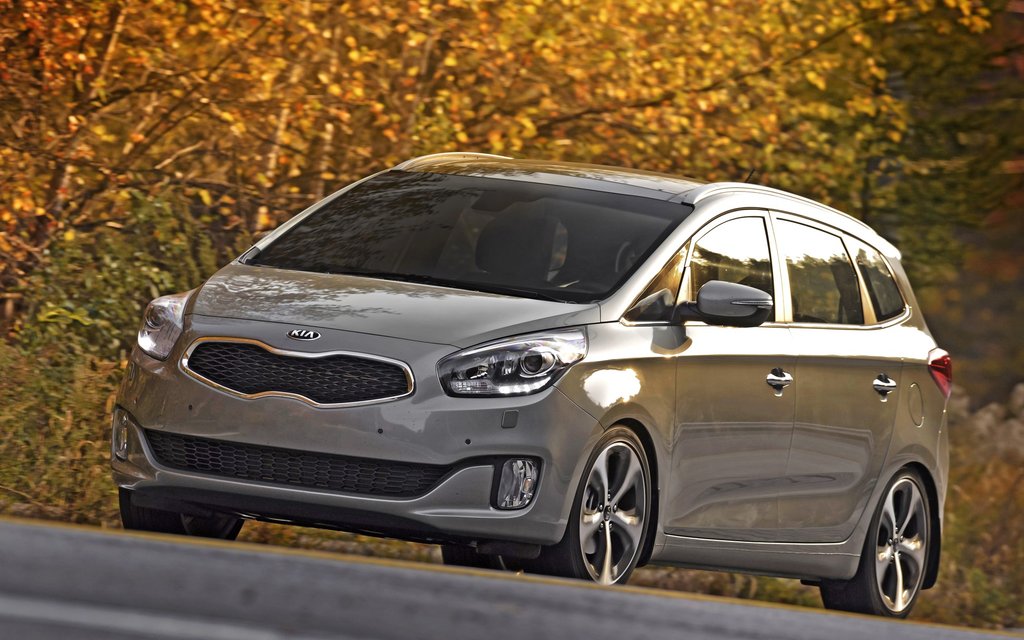 2017 Kia Rondo LX 0-60 Times, Top Speed, Specs, Quarter Mile, and ...