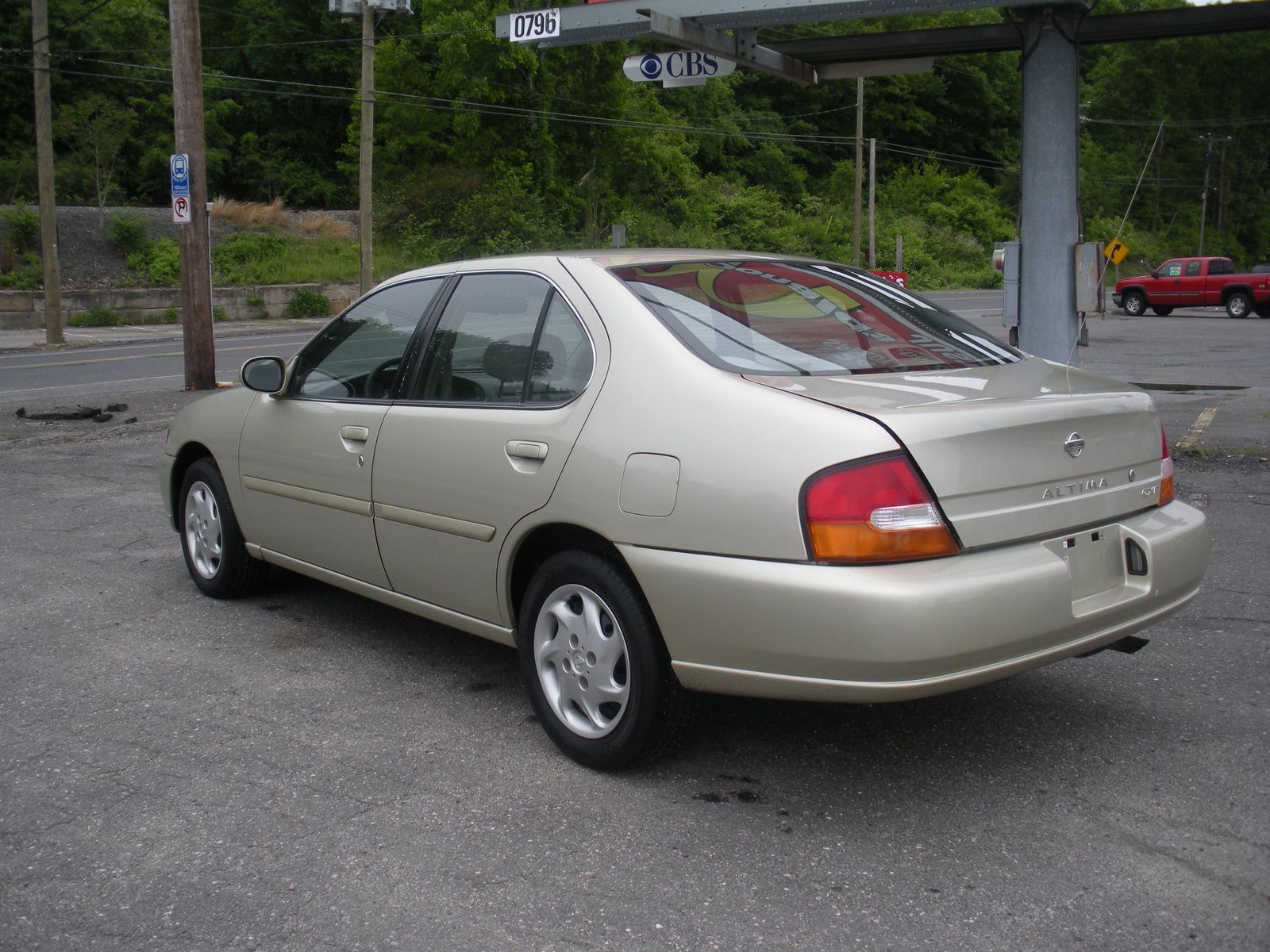 1999 Nissan Altima GLE 0-60 Times, Top Speed, Specs, Quarter Mile, and ...