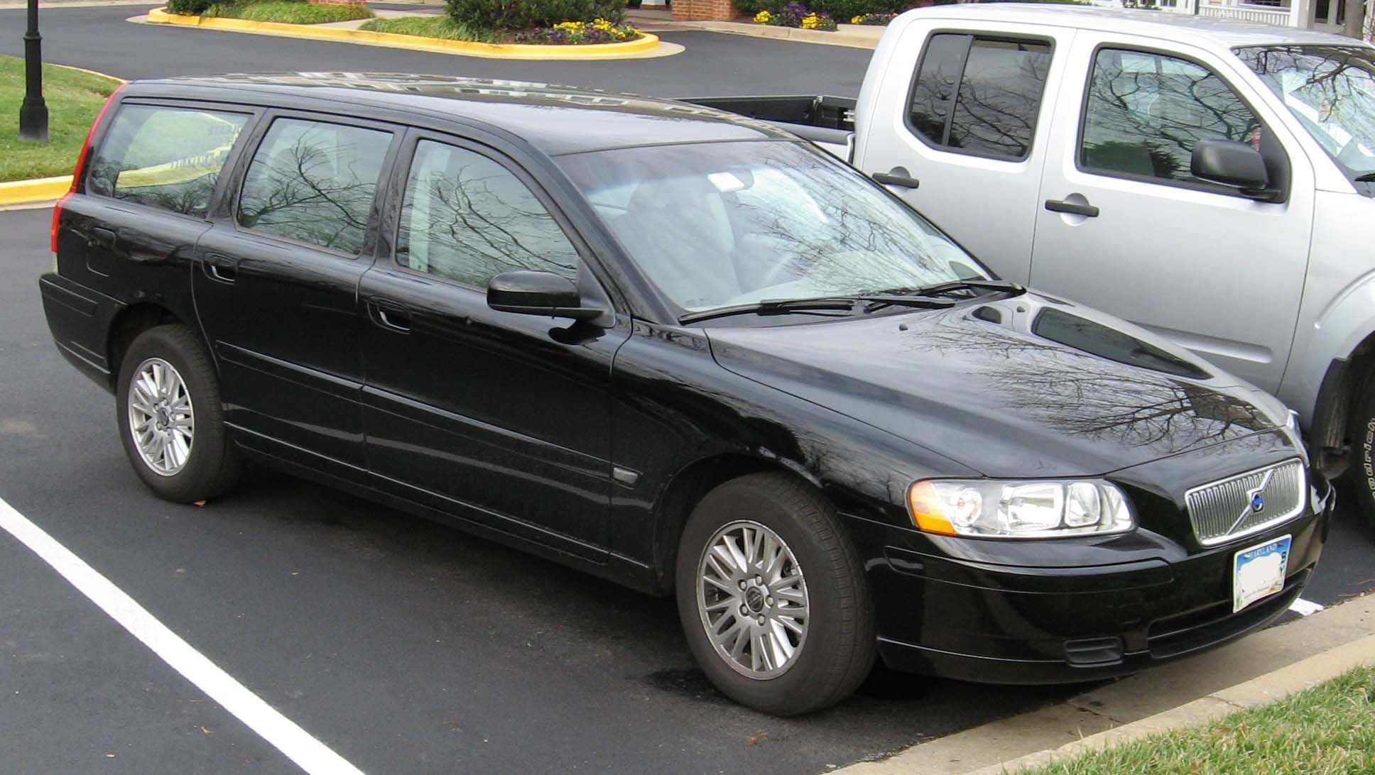 2007 Volvo V70 R 0-60 Times, Top Speed, Specs, Quarter Mile, and ...