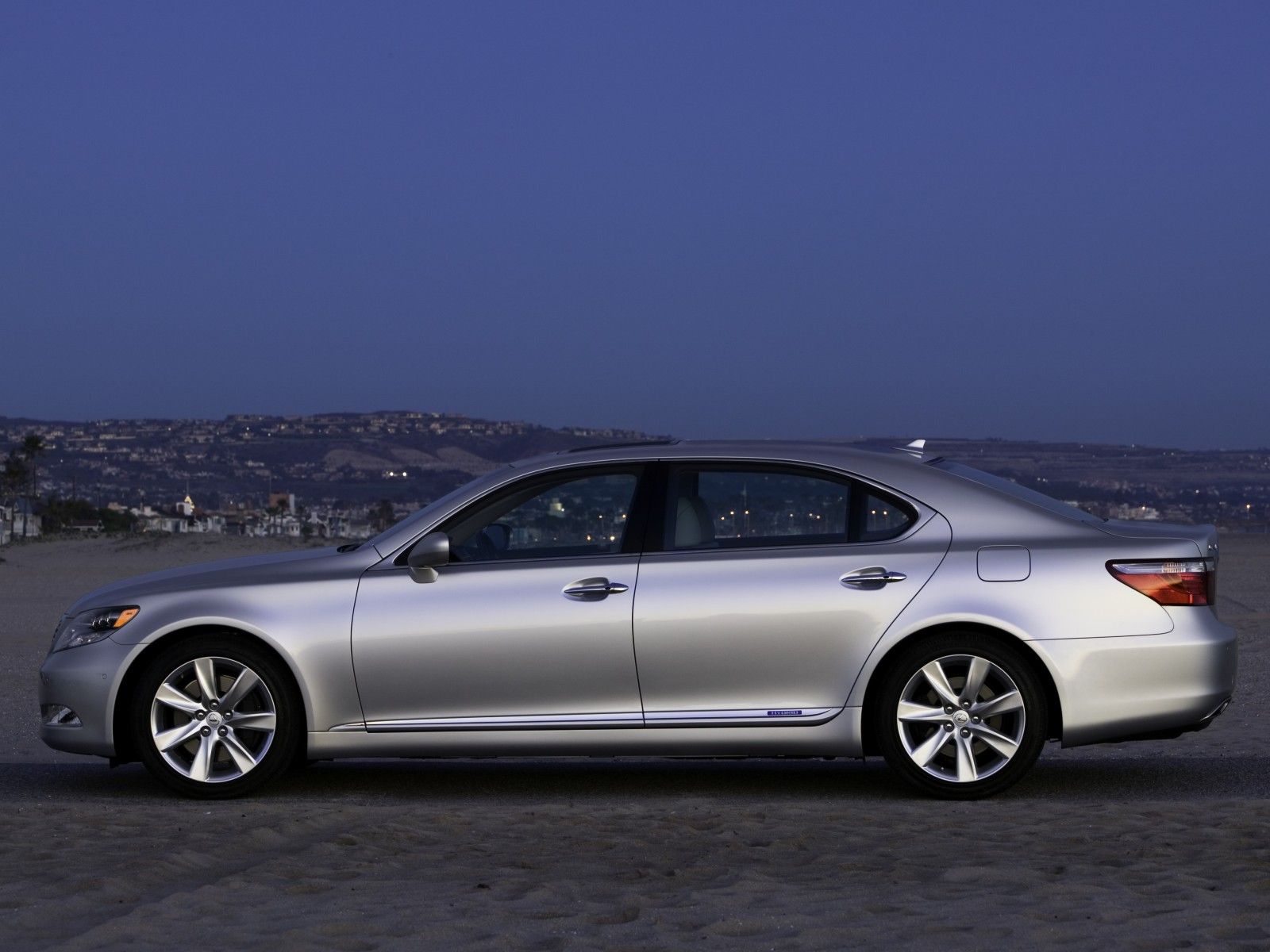 2009 Lexus LS 460 L AWD 0-60 Times, Top Speed, Specs, Quarter Mile, and ...
