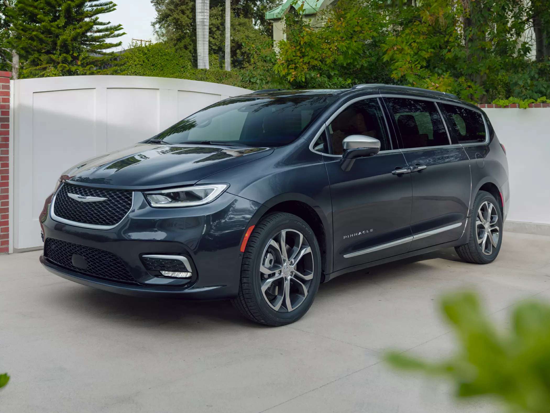 2021 Chrysler Pacifica Touring 0-60 Times, Top Speed, Specs, Quarter ...