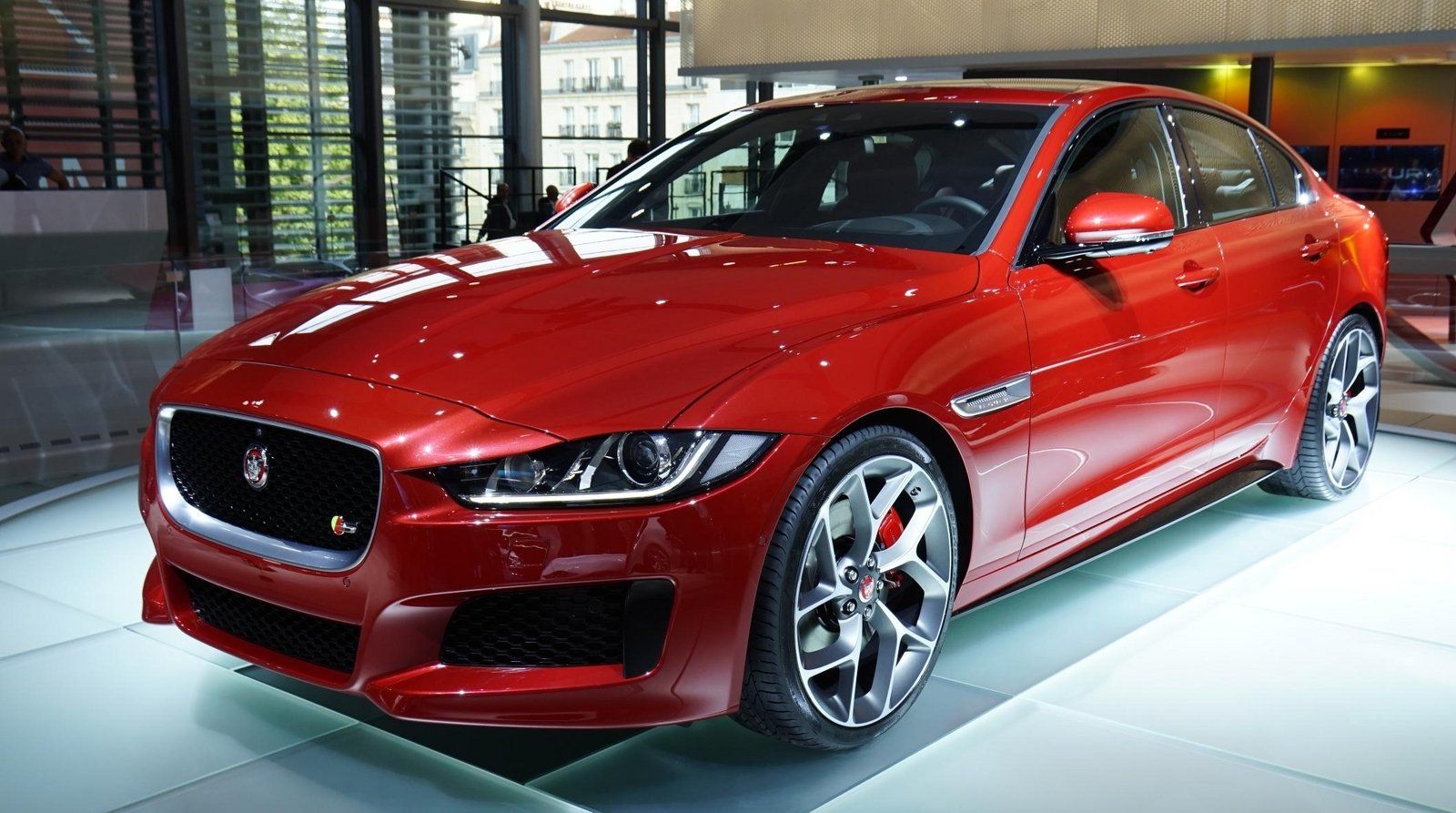 2017 Jaguar XE 35T Premium 0-60 Times, Top Speed, Specs, Quarter Mile ...