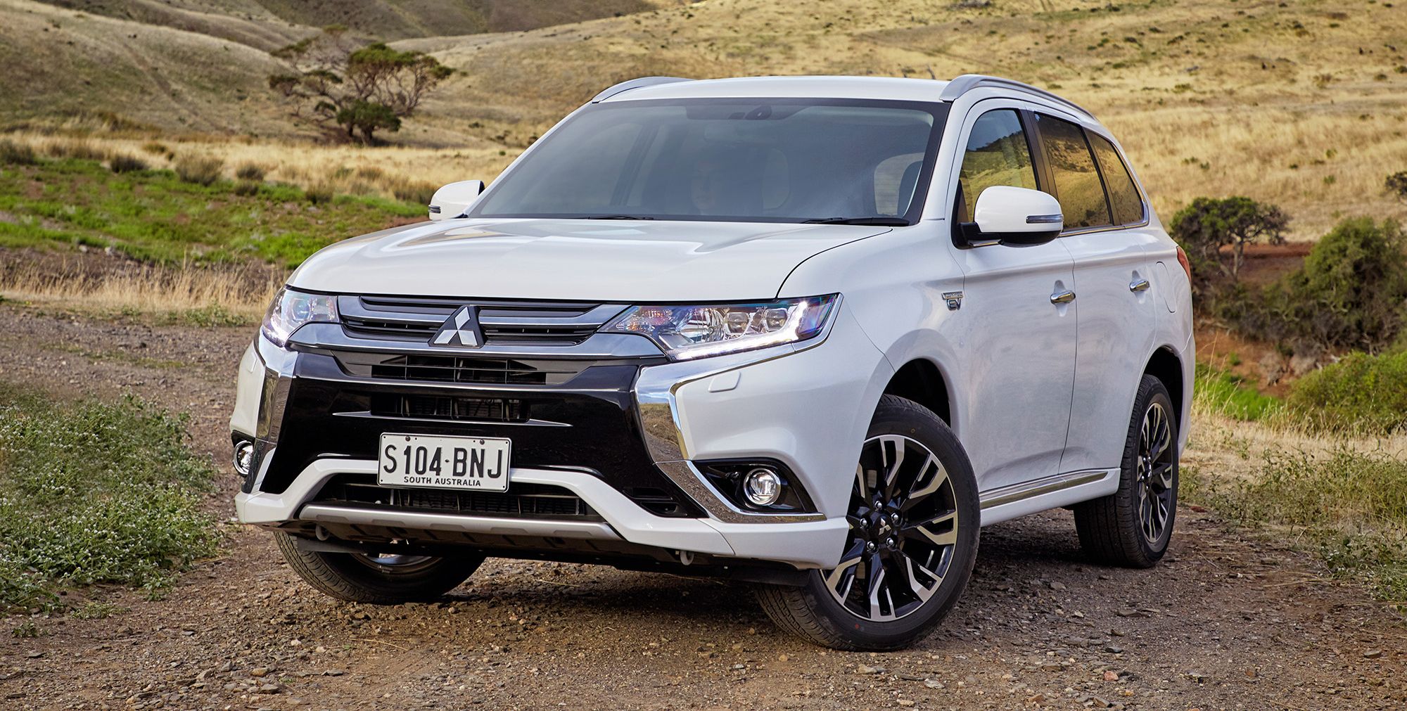 2018 Mitsubishi Outlander SE AWC anniversary edition 0-60 Times, Top ...