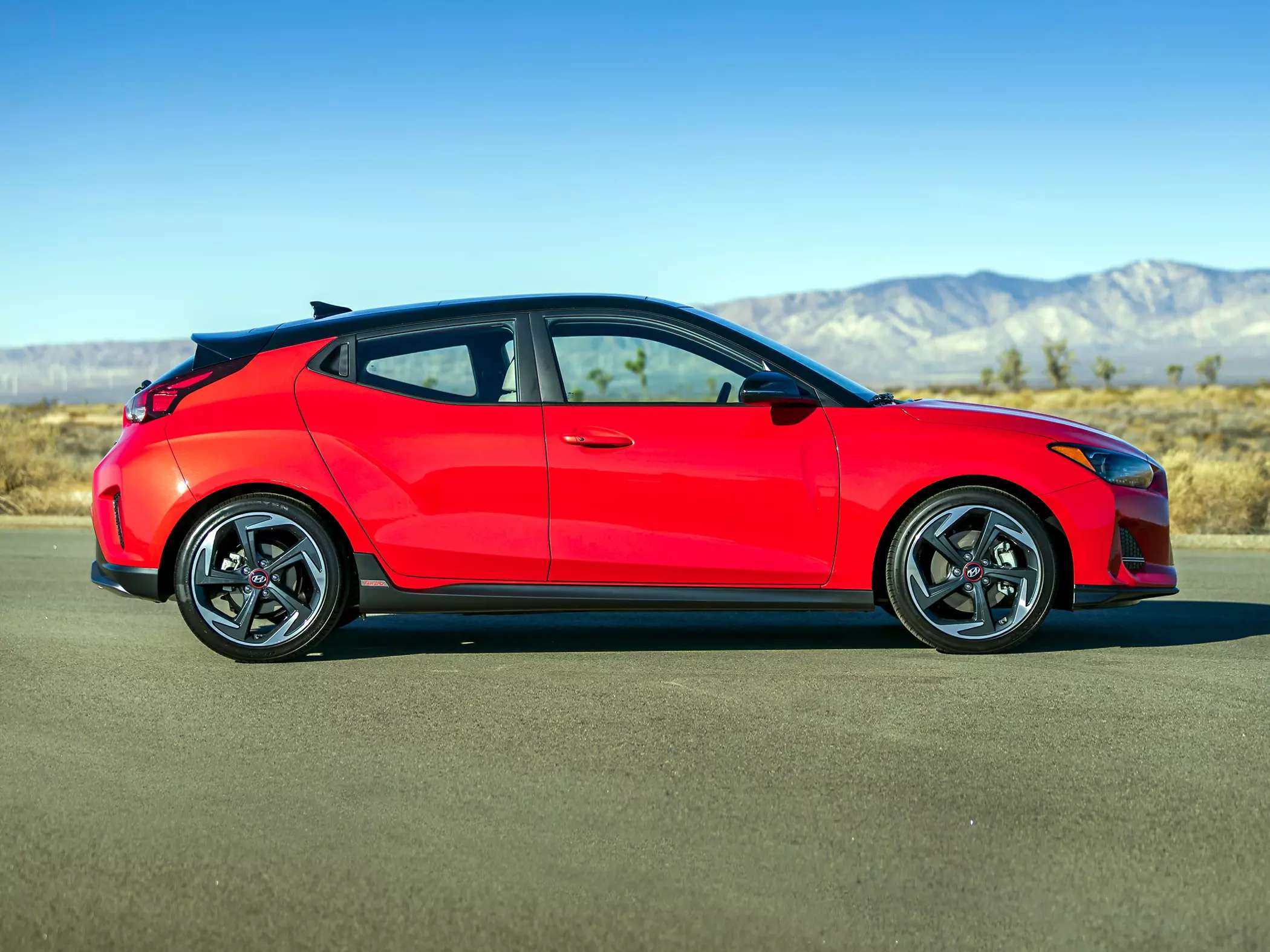2021 Hyundai Veloster Turbo Ultimate 0-60 Times, Top Speed, Specs ...